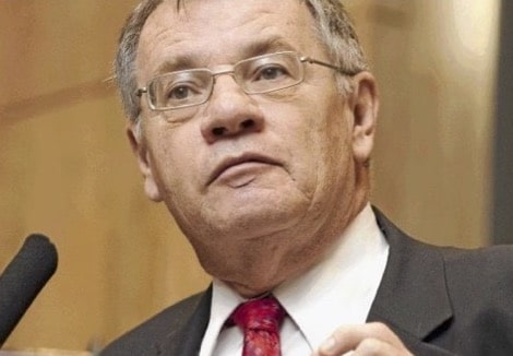 Dennis Davis (of all people) stands up for private property against militant socialism - Daily ...