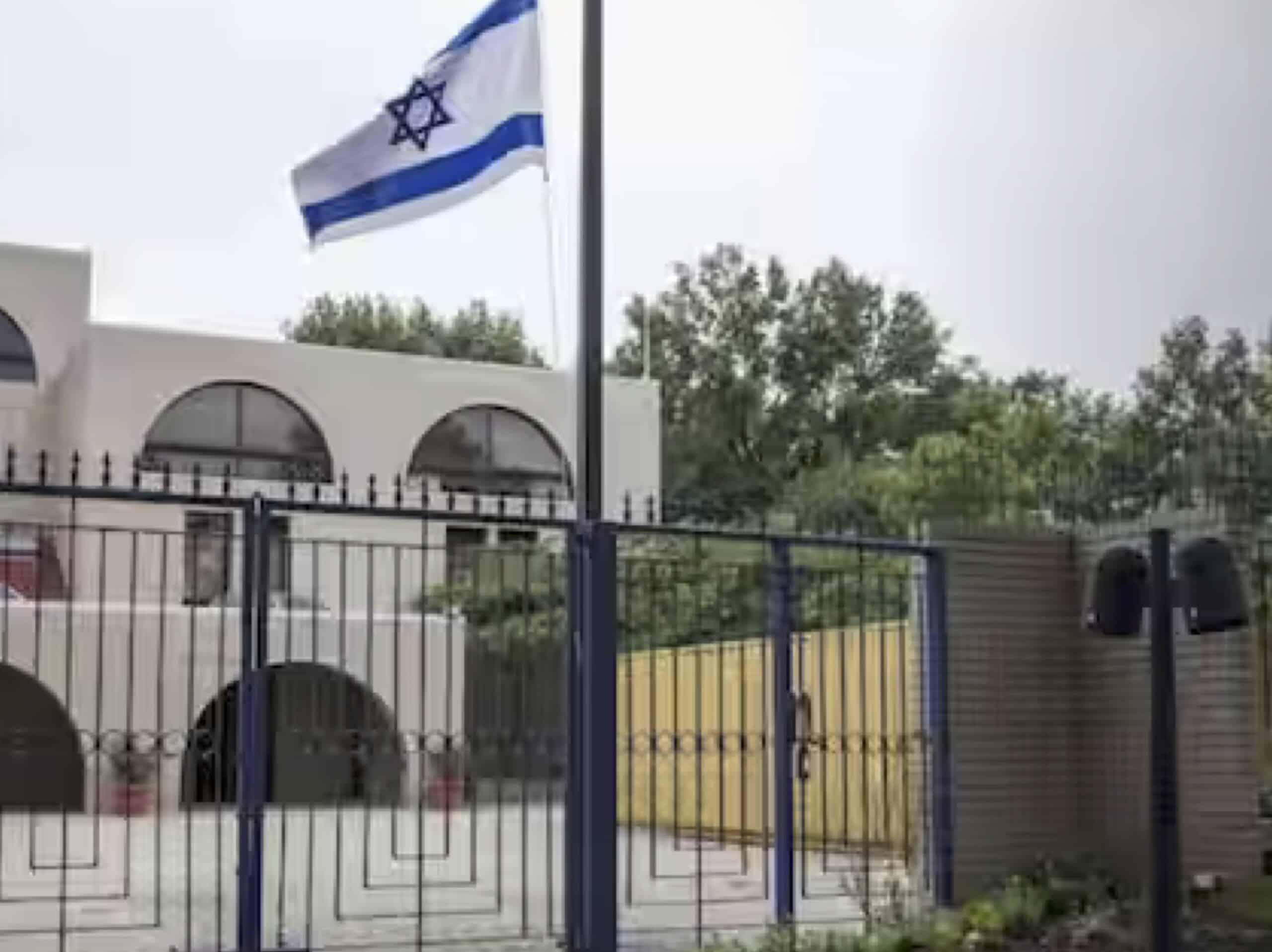 US military man sets himself on fire outside Israeli Embassy in ...